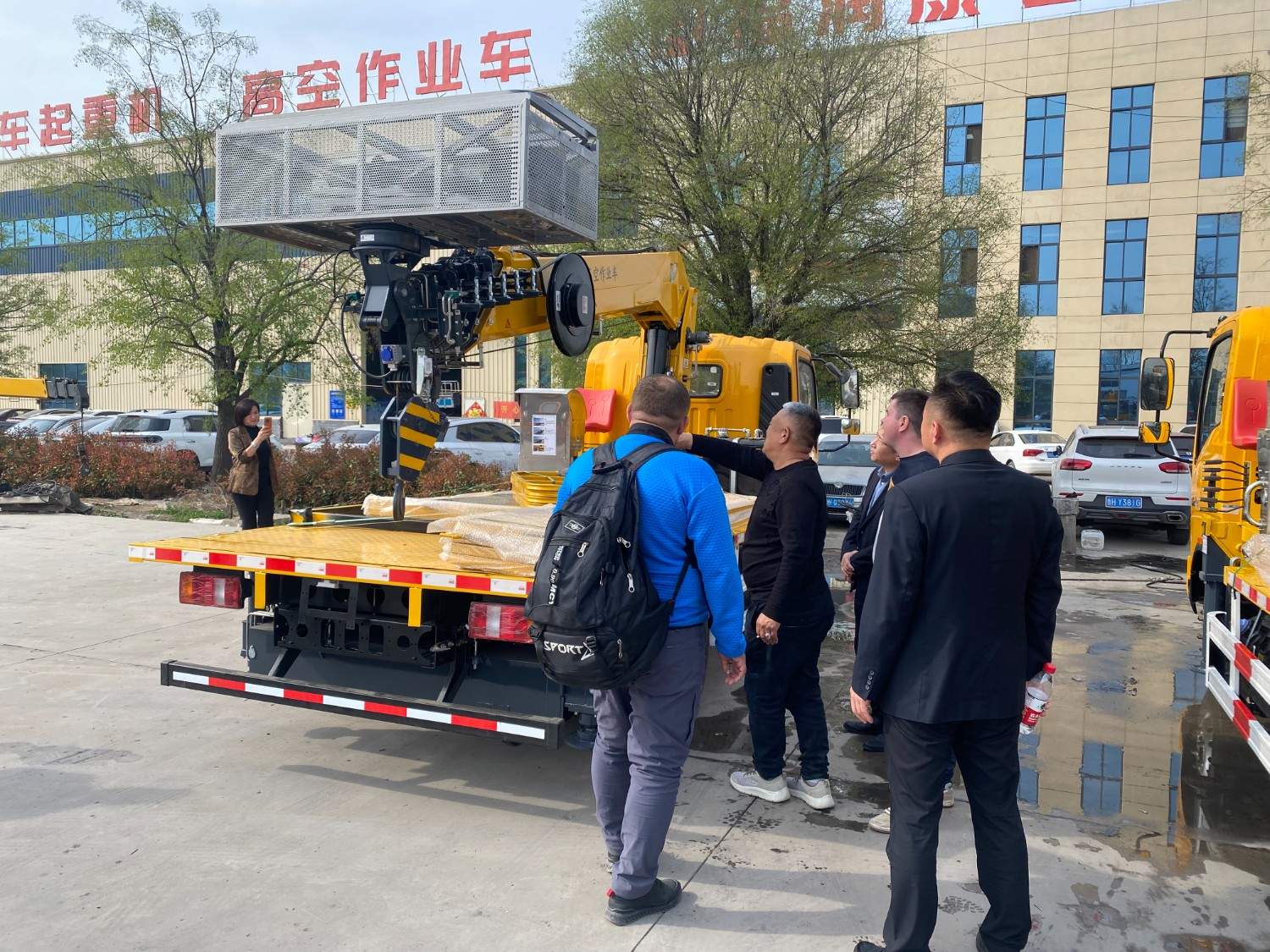 Russian Client Visits Our Factory for Inspection and Orders 5 Units of GK20 Aerial Work ...